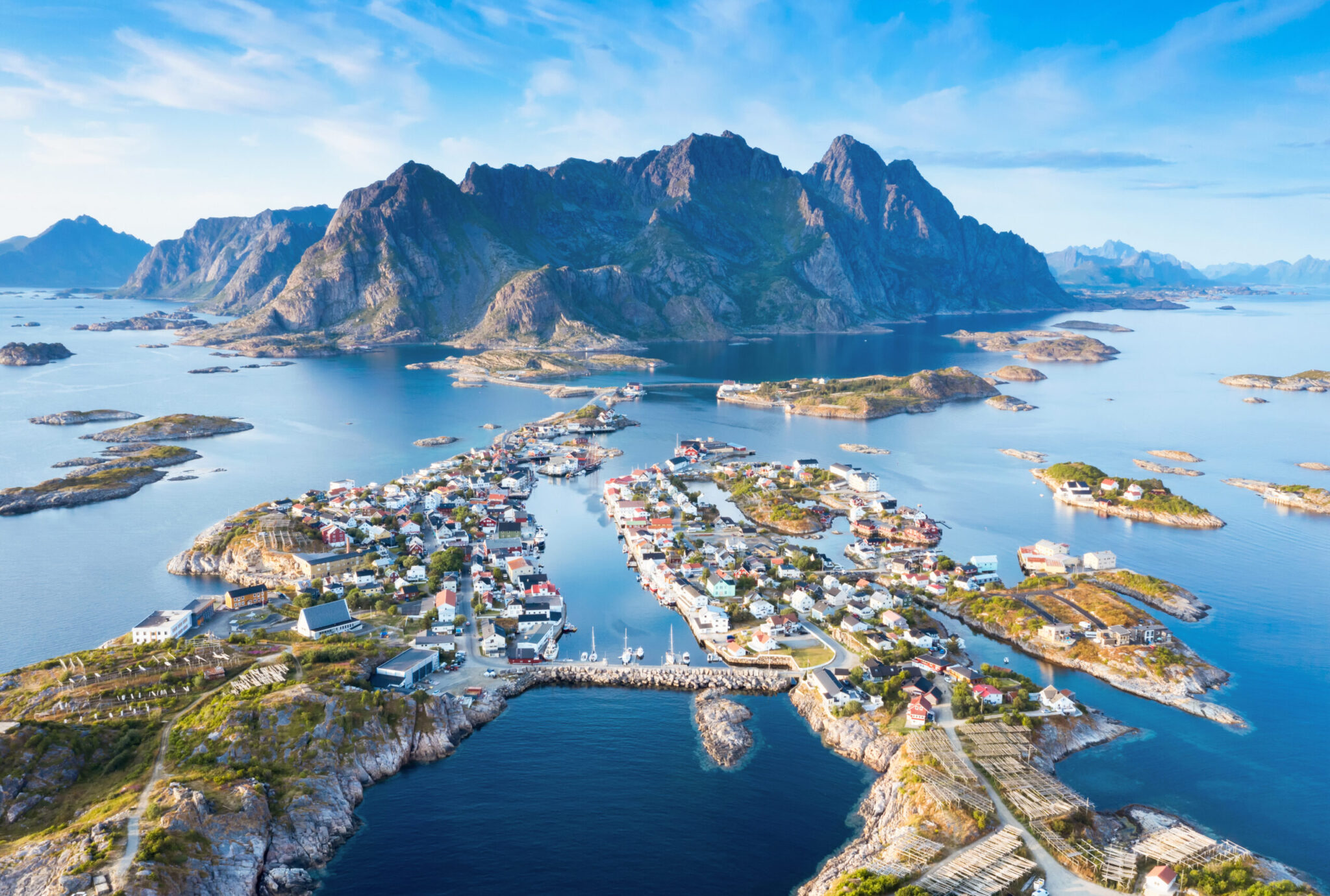 Living in Norway: A Complete Guide for Expats and Movers - VANonsite