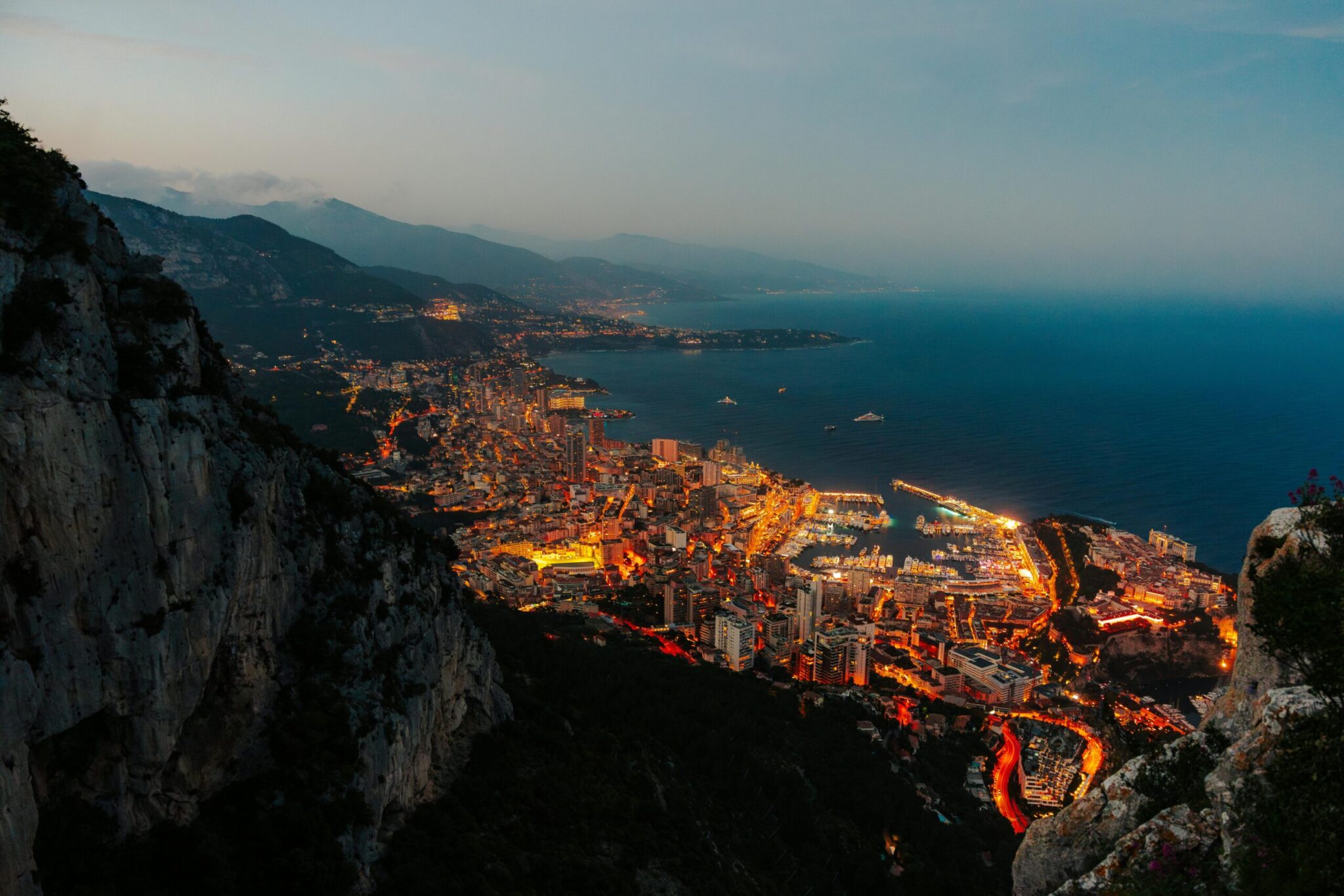 Living in Monaco: A Complete Guide for Expats - VANonsite